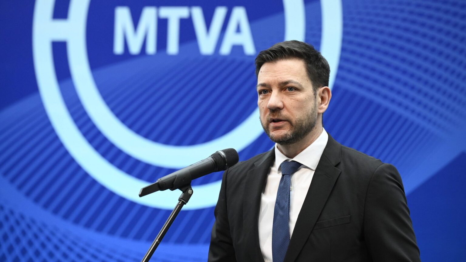 Rendkívüli: felmondott az MTA vezérigazgatója - ACNEWS
